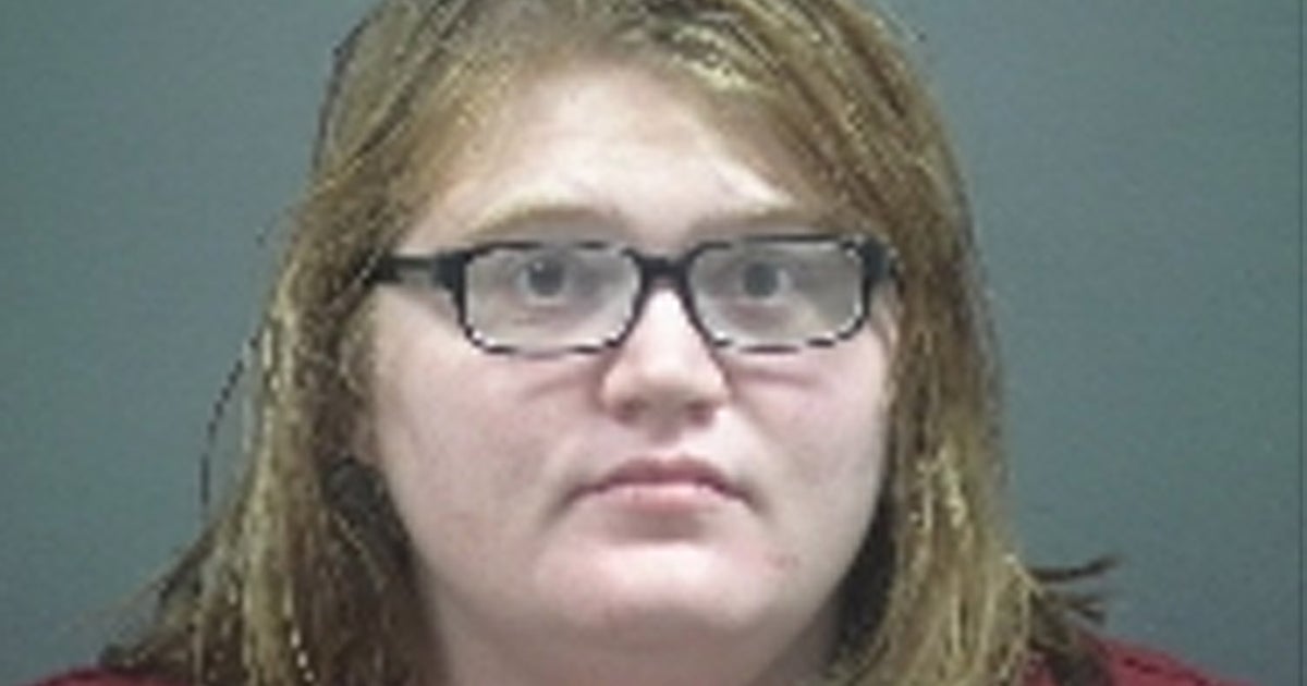 Jillian McCabe pleads guilty to throwing autistic son off Oregon bridge ...