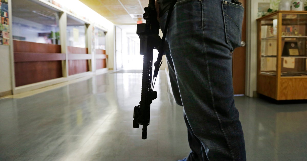 "Active shooter" tech demonstrated at Mass. school - CBS News