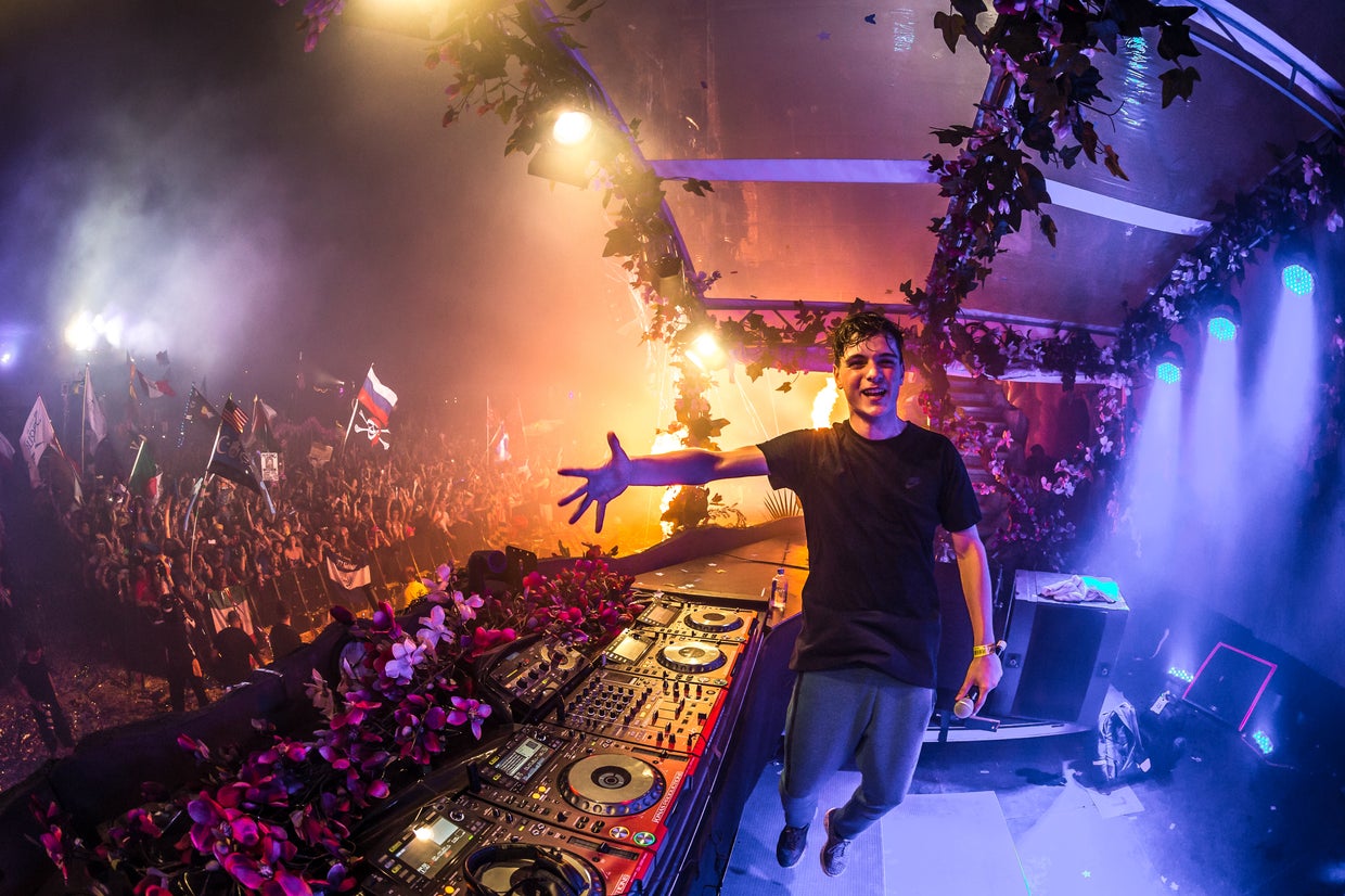 24 reasons to go to an EDM festival before you die