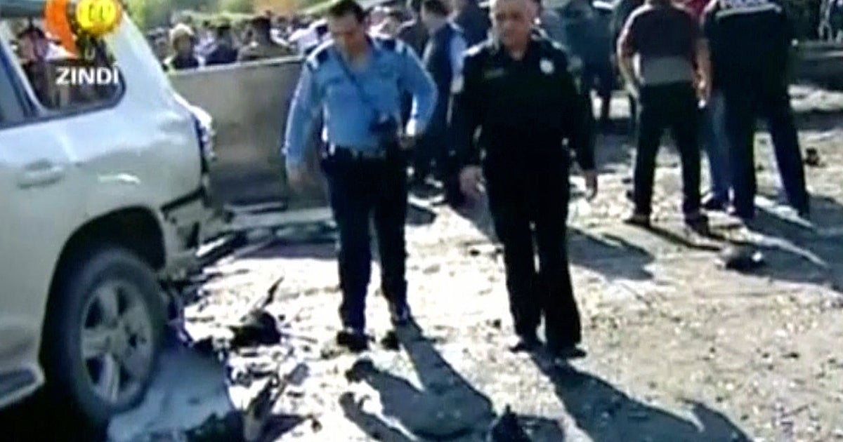 Suicide bomb hits Iraq Kurdish capital of Erbil - CBS News