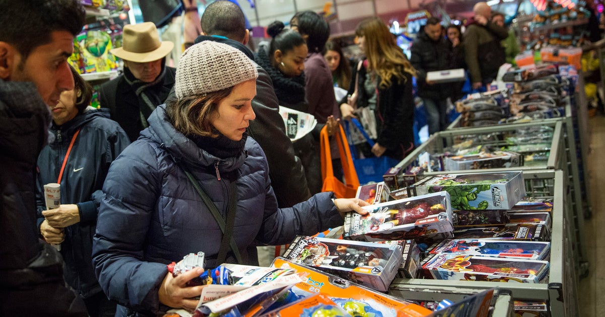 Early bird shoppers turn out on Thanksgiving - CBS News