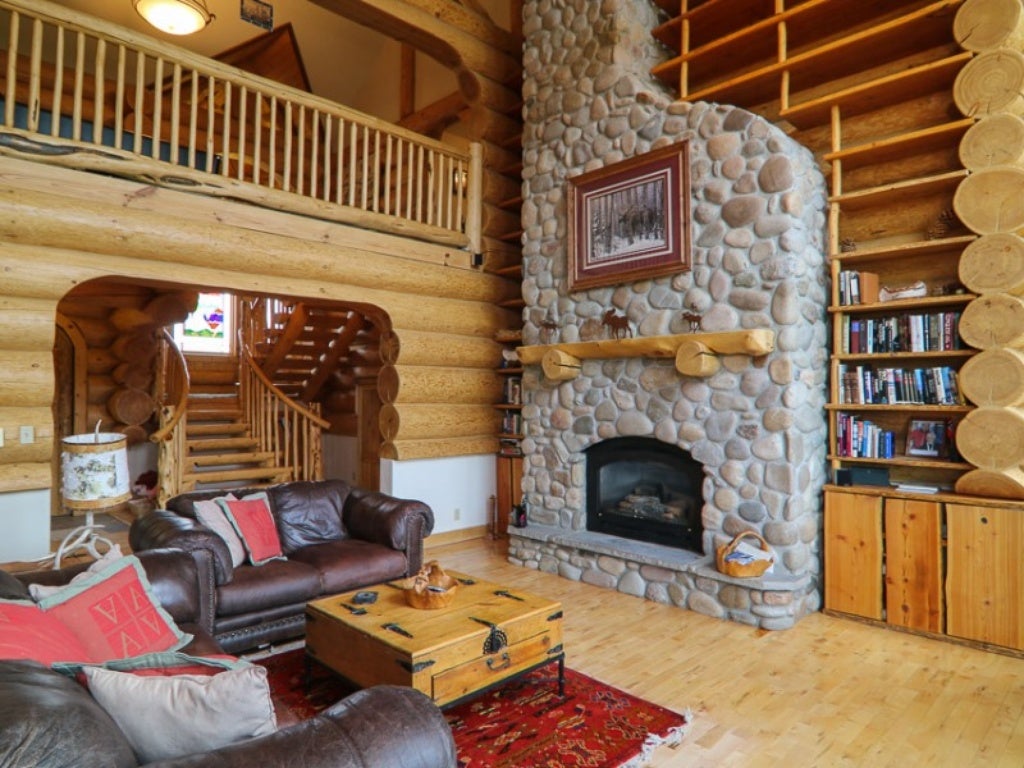 10 luxurious log cabins on the market