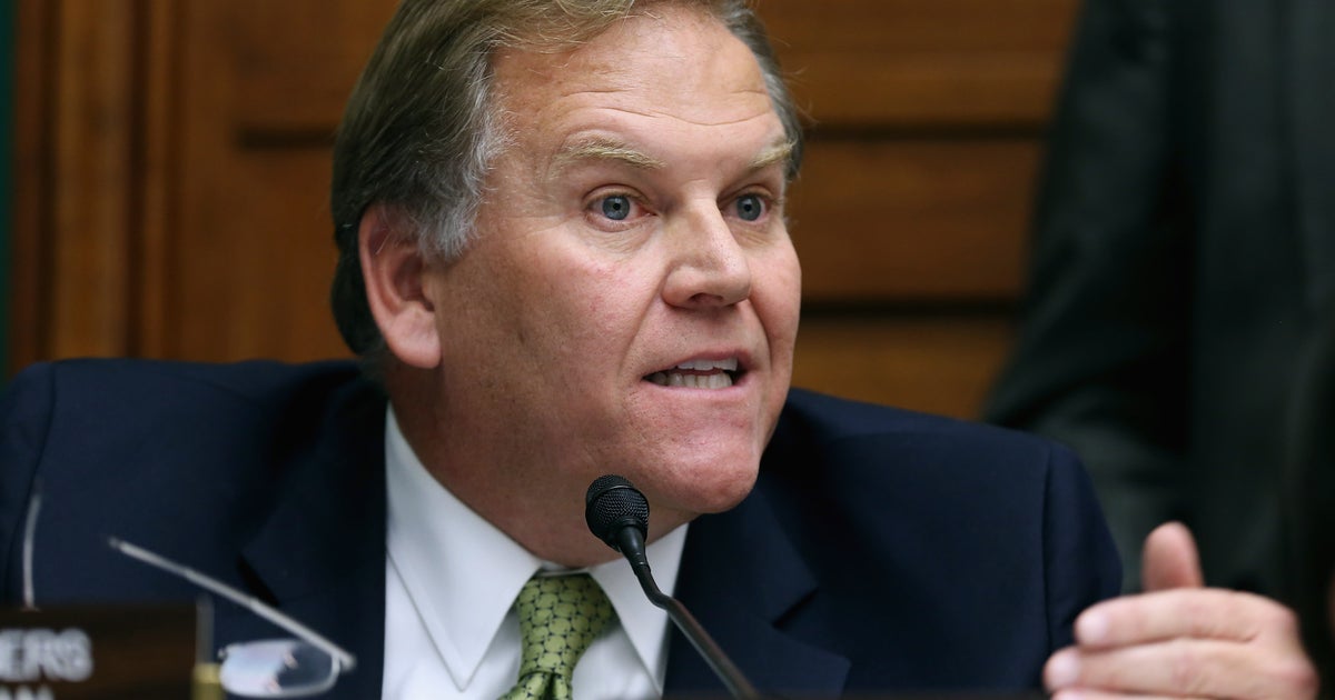 Mike Rogers is off Donald Trump's transition team - CBS News