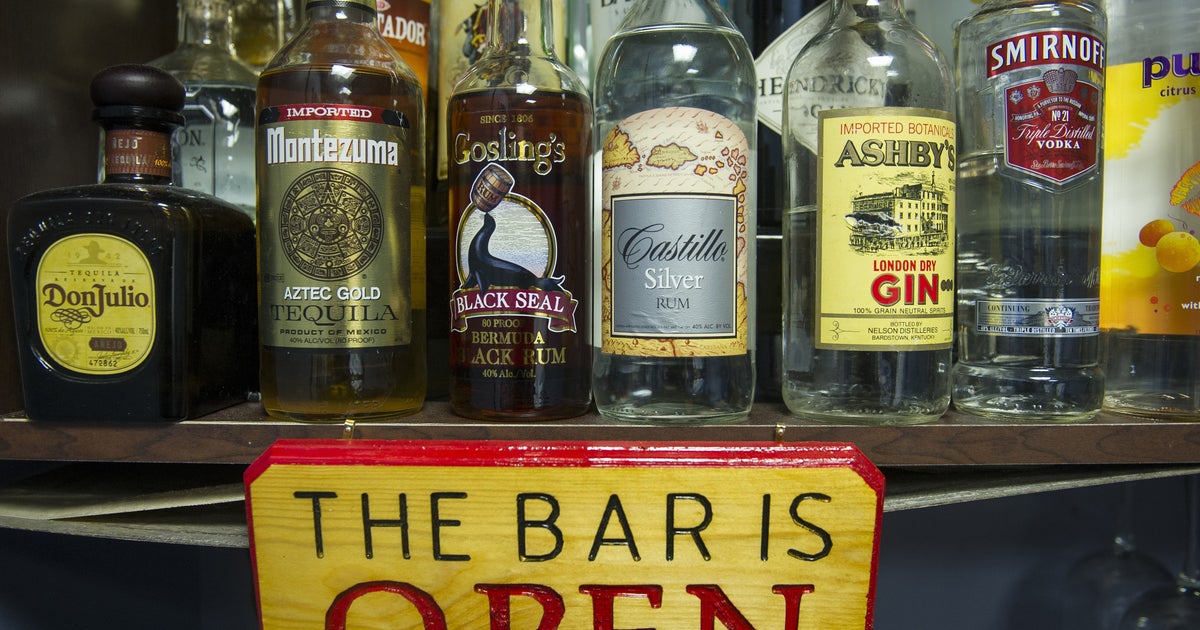 Fake bar helps NIH test anti-drinking drug - CBS News