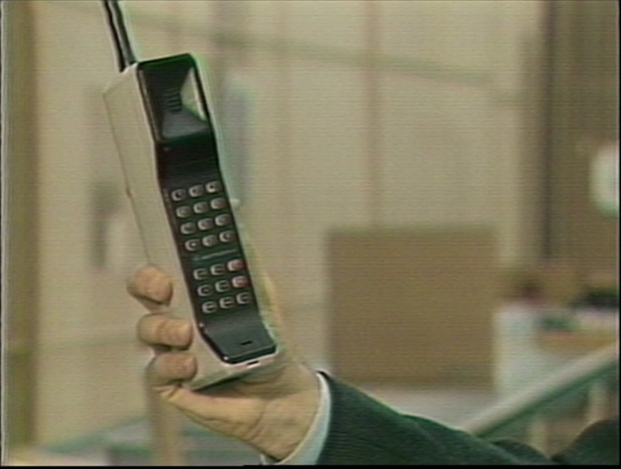 Flashback: What we said about mobile phones in 1983 - CBS News
