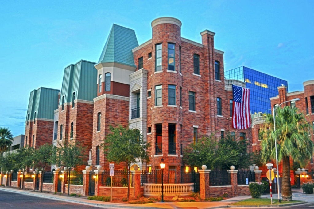 Homes: What can you buy for $10 million?