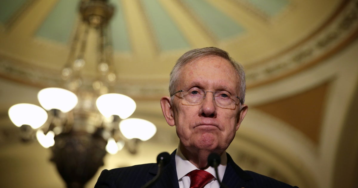 Harry Reid returns to Congress after exercise injury - CBS News