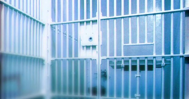 Indiana bank robbber, ex-con, tells judge he robbed bank to get sent ...