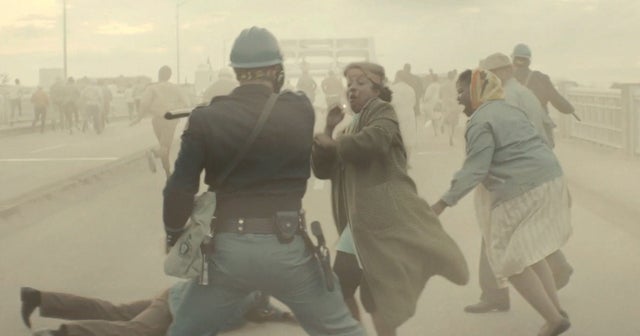 "Selma" scene filmed on bridge named for KKK leader - CBS News