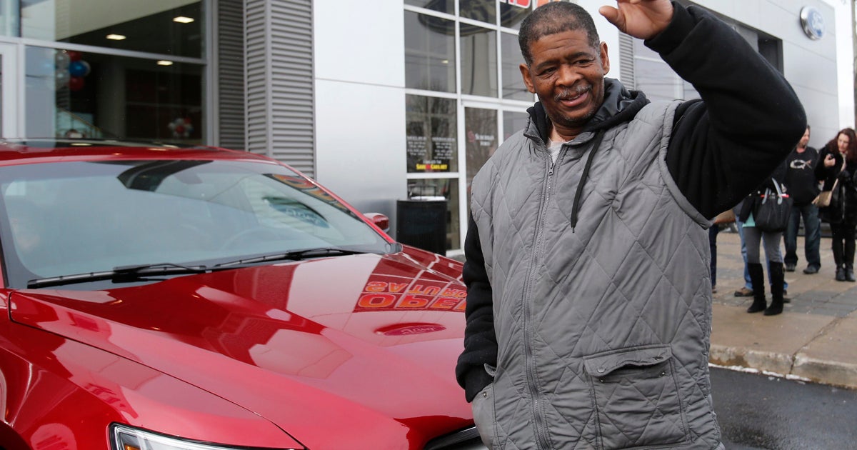 Fundraiser tops $350,000 for James Robertson, Detroit man with 21-mile ...