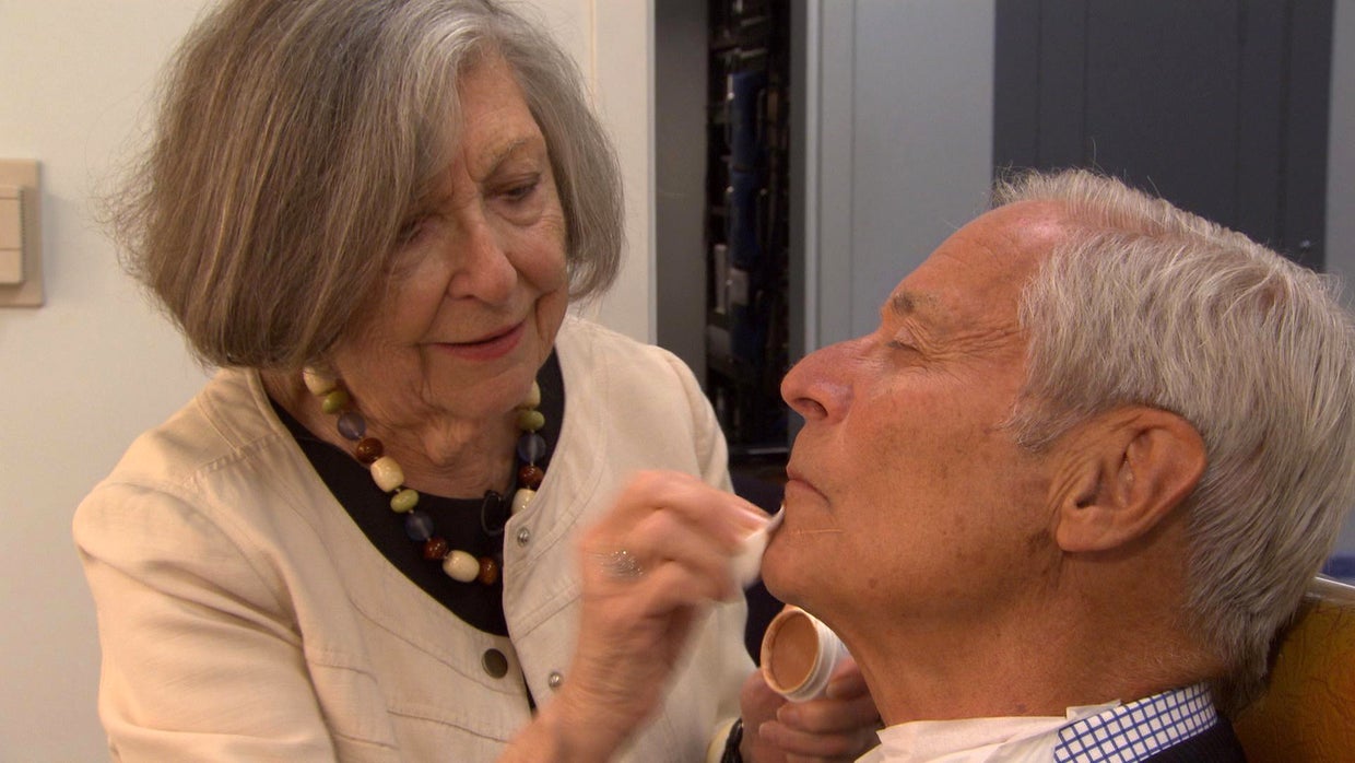 Our stories about Bob Simon - CBS News