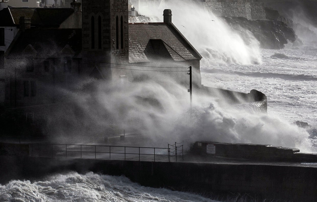 The biggest waves to batter our world's coastlines