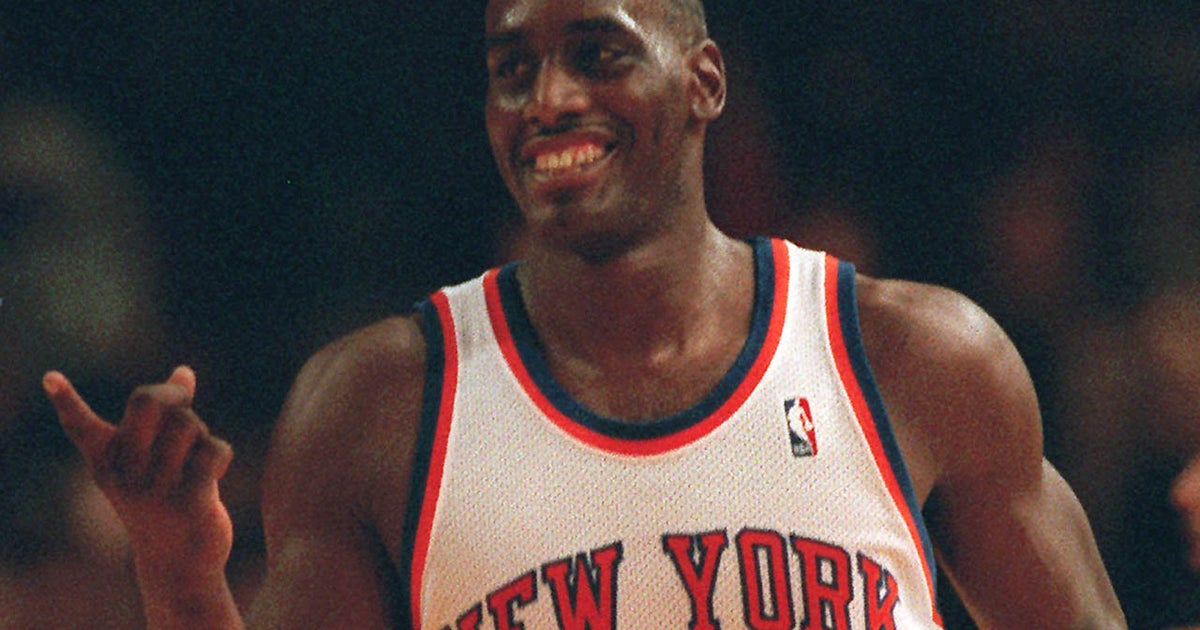 New York Knicks fan favorite dies at 48 - CBS News