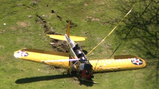 Actor Harrison Ford's plane crash lands on California golf course - CBS ...