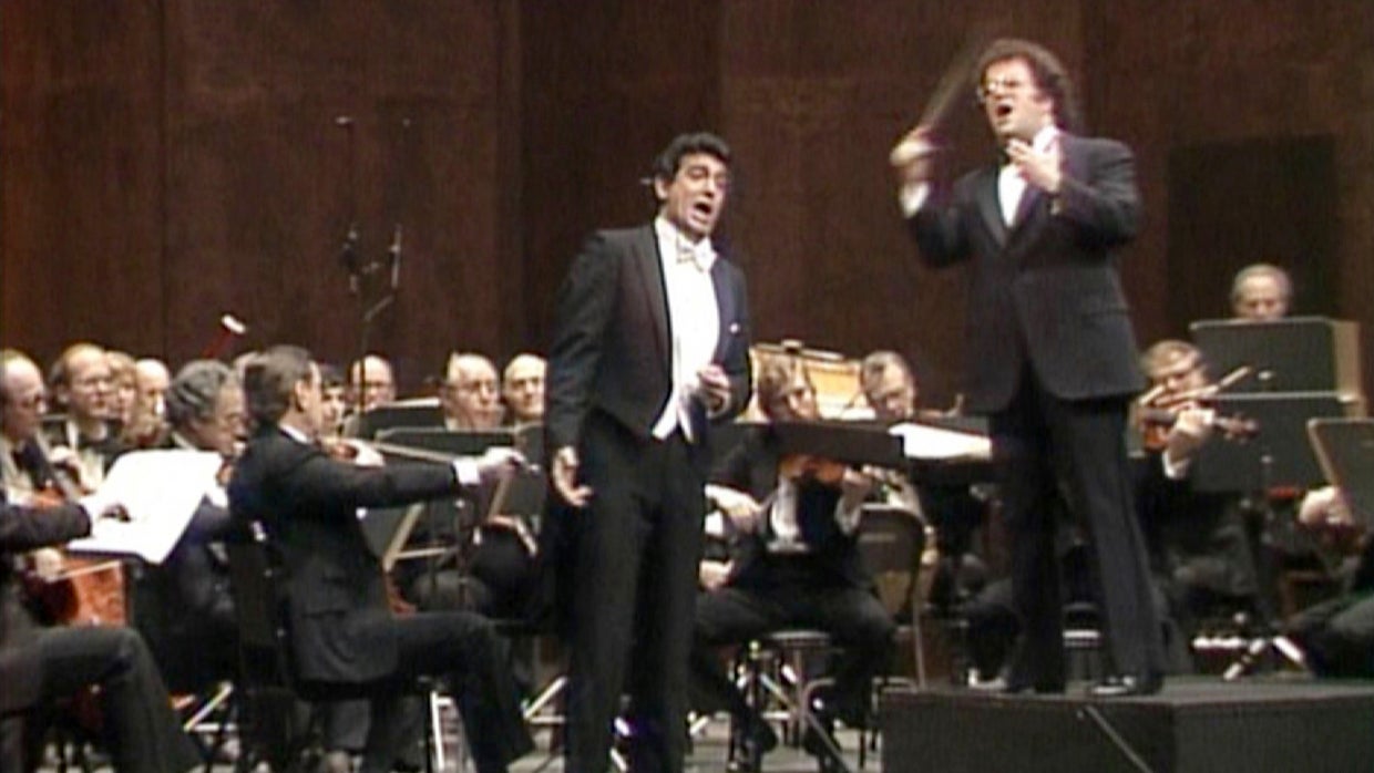 The maestro: James Levine - CBS News