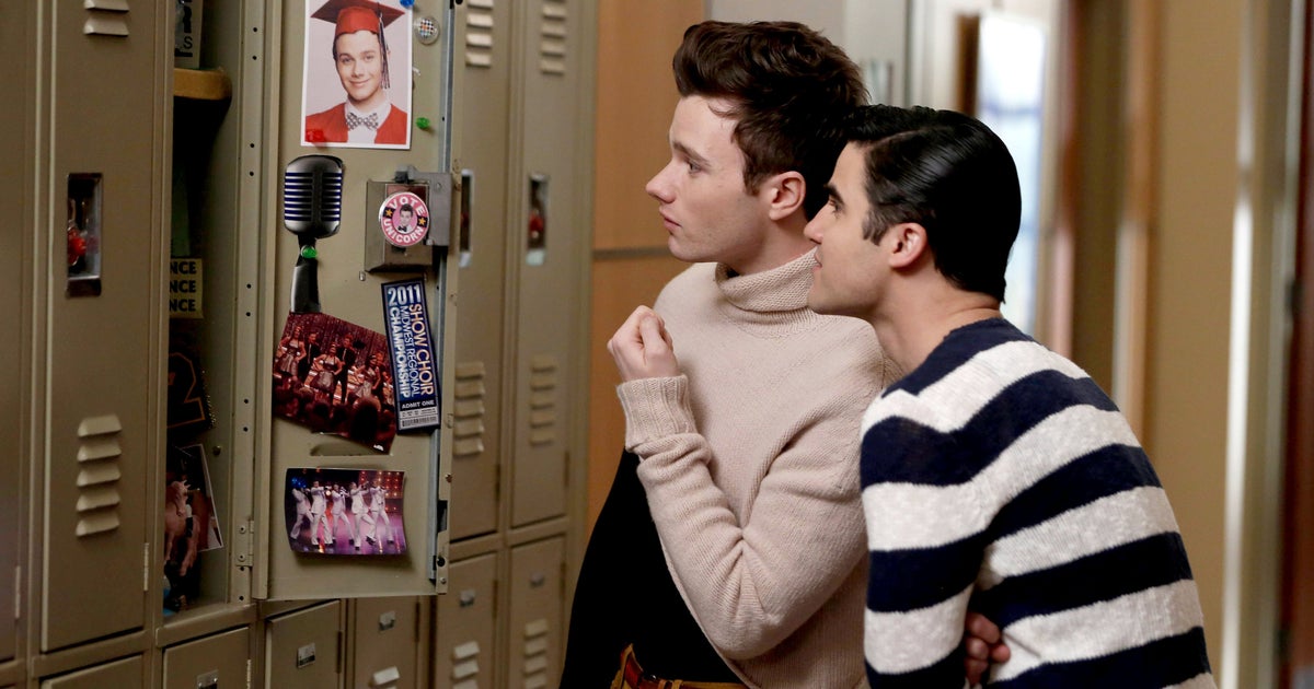 "Glee" bids farewell with final episode - CBS News