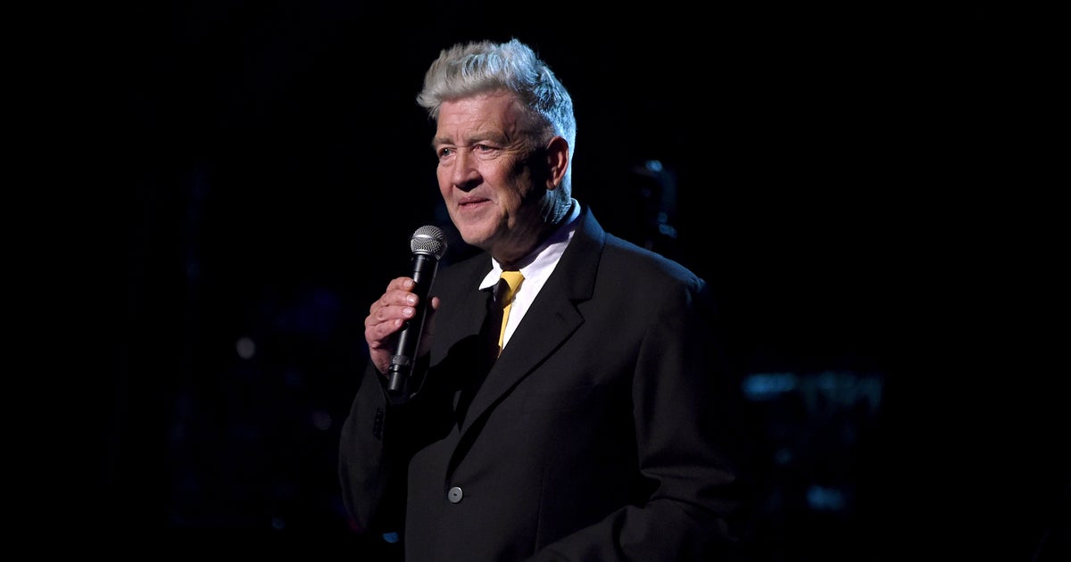 David Lynch clarifies Trump comments, says president causes "suffering ...