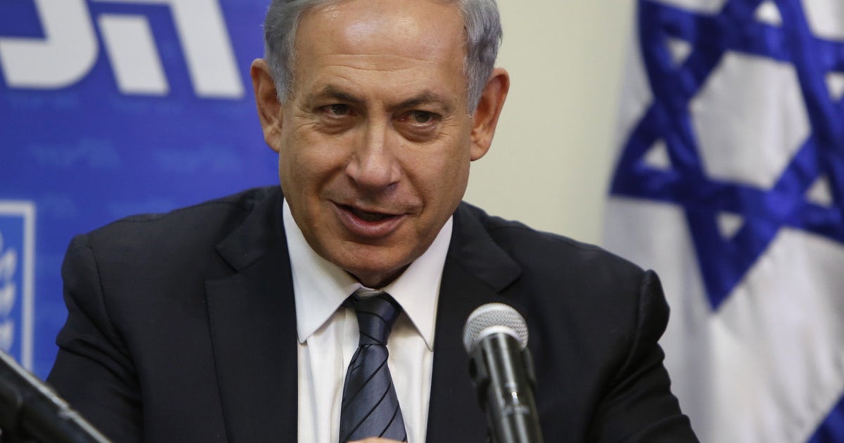 Israeli Prime Minister Benjamin Netanyahu gets yearbook from his ...