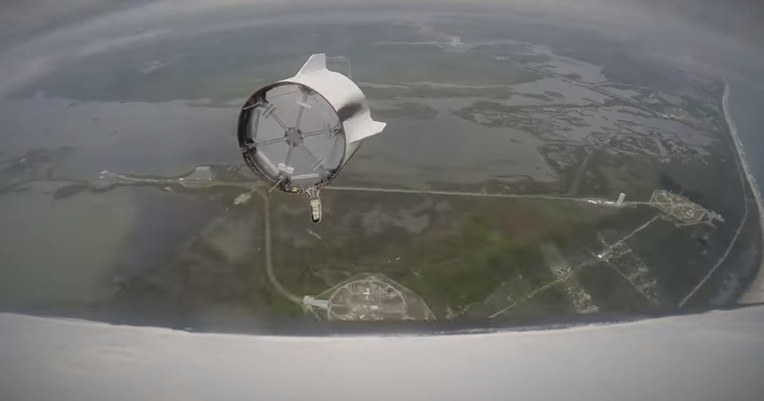 Video gives first-hand view of SpaceX spaceship emergency escape - CBS News