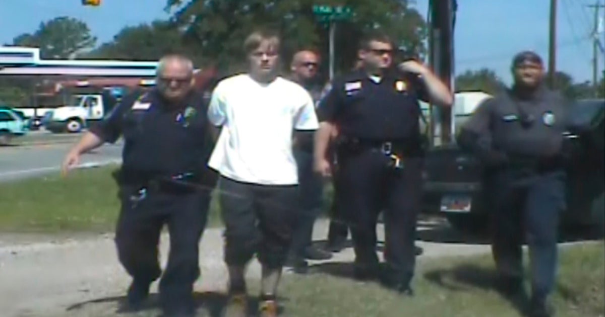 Arrest of Charleston shooting suspect Dylann Roof seen in police dash ...