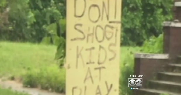 Chicago South Side residents credit "Don't Shoot Kids At Play" signs ...
