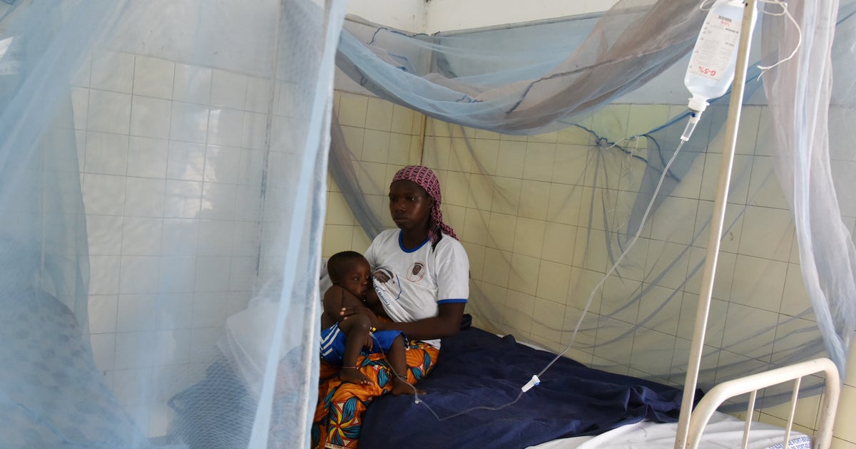 World's first malaria vaccine, Mosquirix, wins approval - CBS News