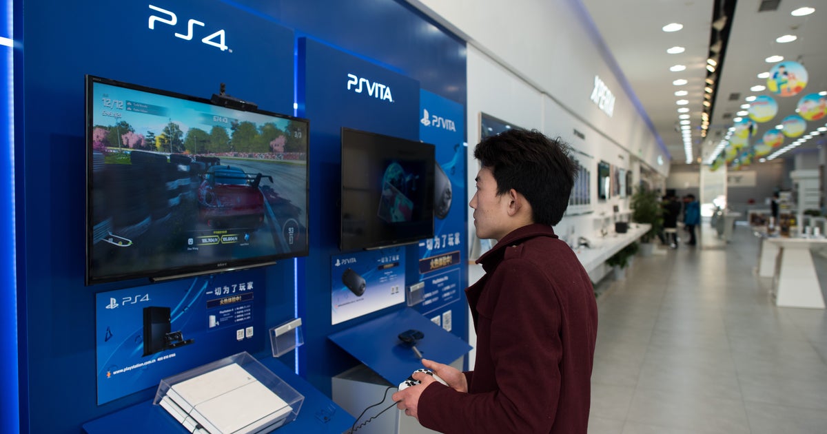 Game on: China lifts ban on video game consoles - CBS News