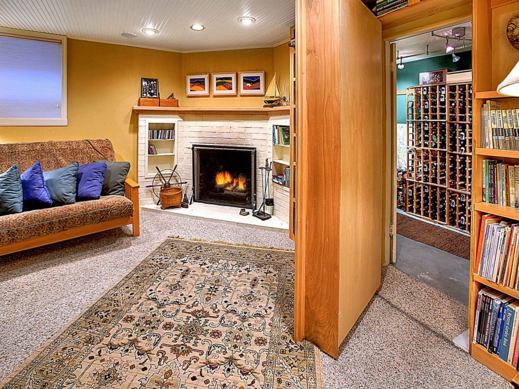Homes with hidden rooms and passageways