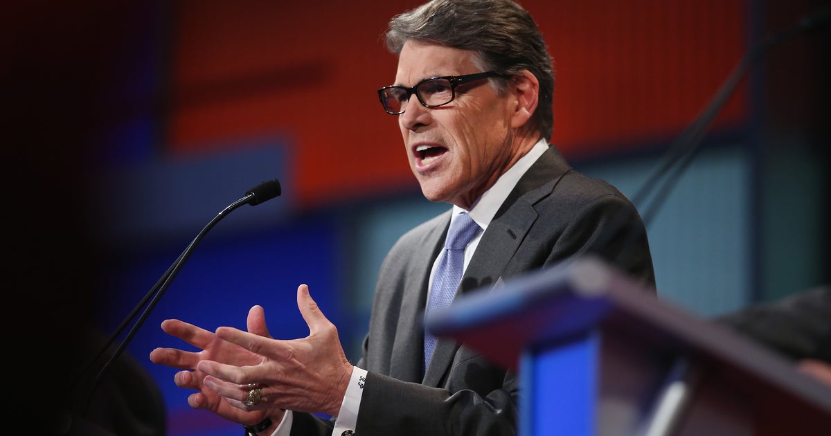Election 2016: Rick Perry's campaign staff working without pay - CBS News