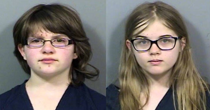 Slender Man stabbing suspects to remain in adult court - CBS News