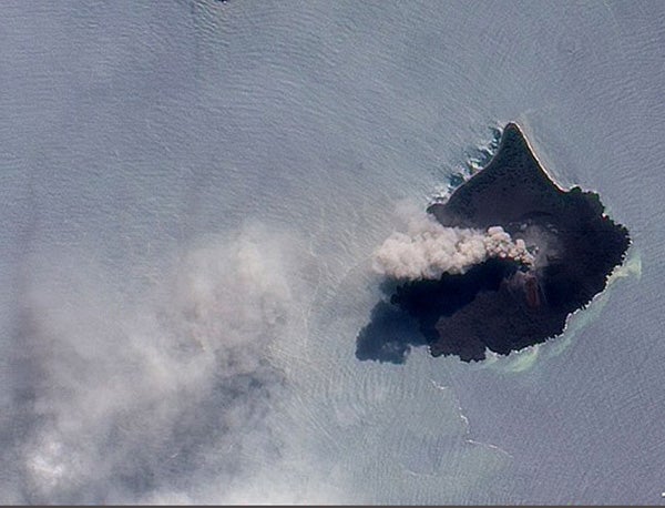 Volcanic eruptions seen from space