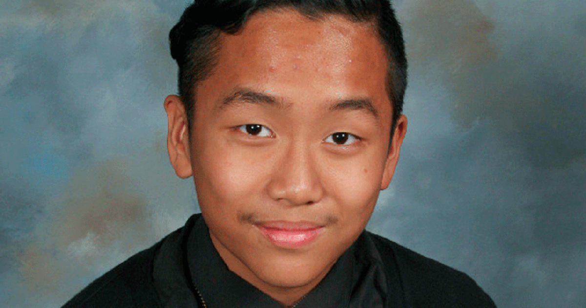 Seattle high school football player Kenney Bui dies after game injury ...