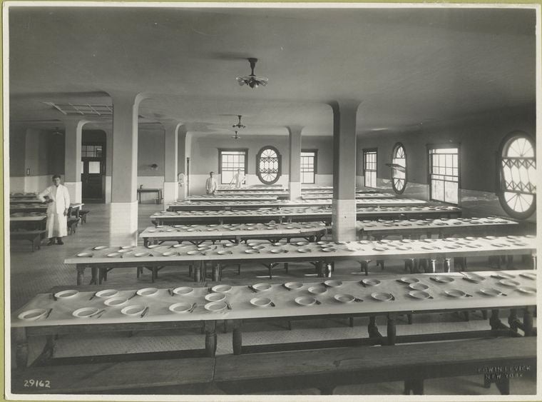 Ellis Island immigrant portraits circa 1900
