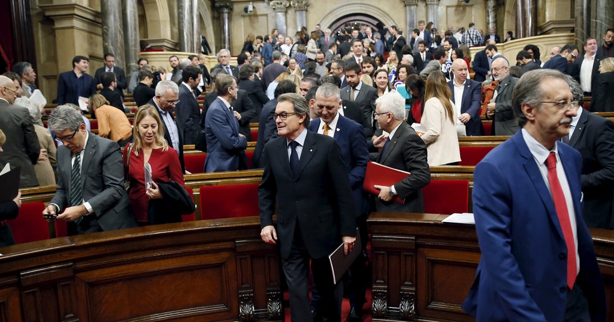Catalonia lawmakers approve 2017 secession from Spain - CBS News