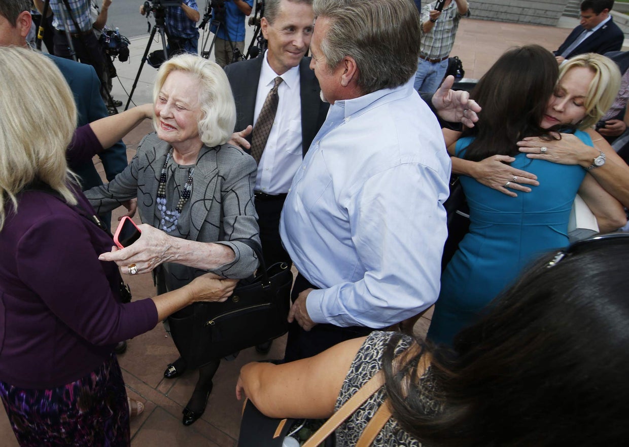 Photos: Two Mrs. Henthorns, two unusual deaths