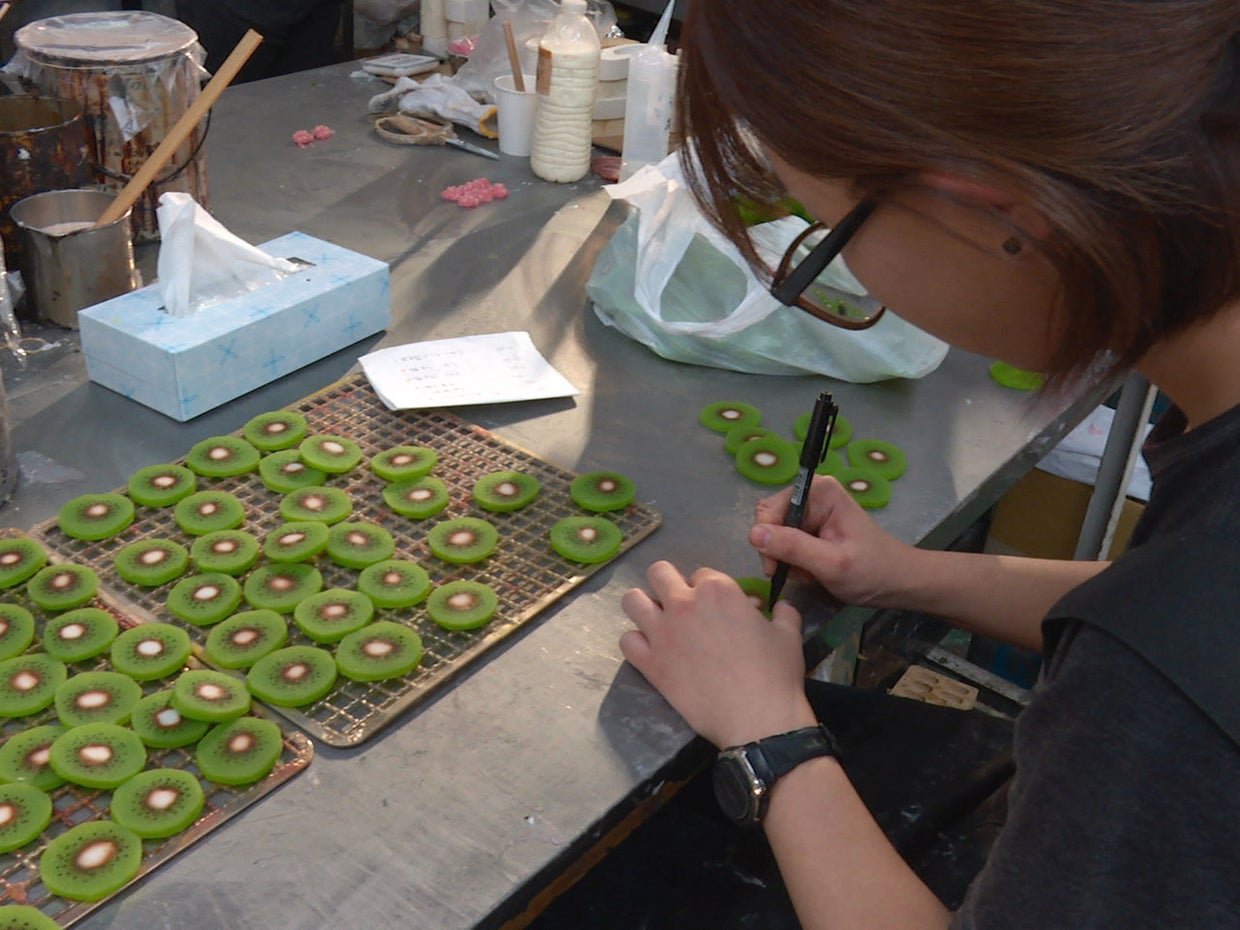 Culinary art: Japan's fascinating plastic food