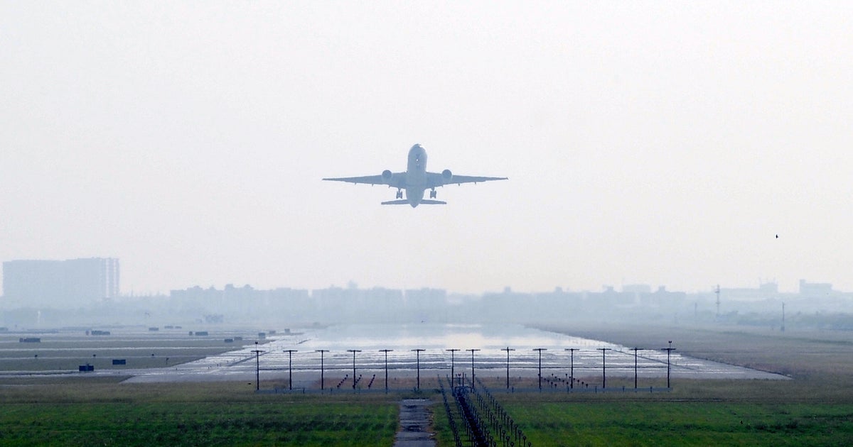 Thailand vows to fix aviation problems after U.S. downgrade - CBS News
