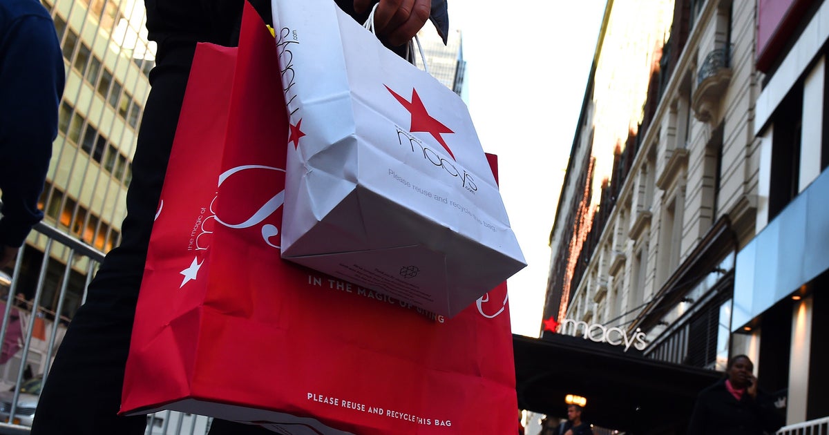 Procrastinators try to finish holiday shopping on Super Saturday - CBS News
