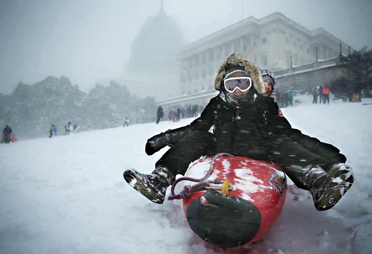 Massive blizzard buries East Coast