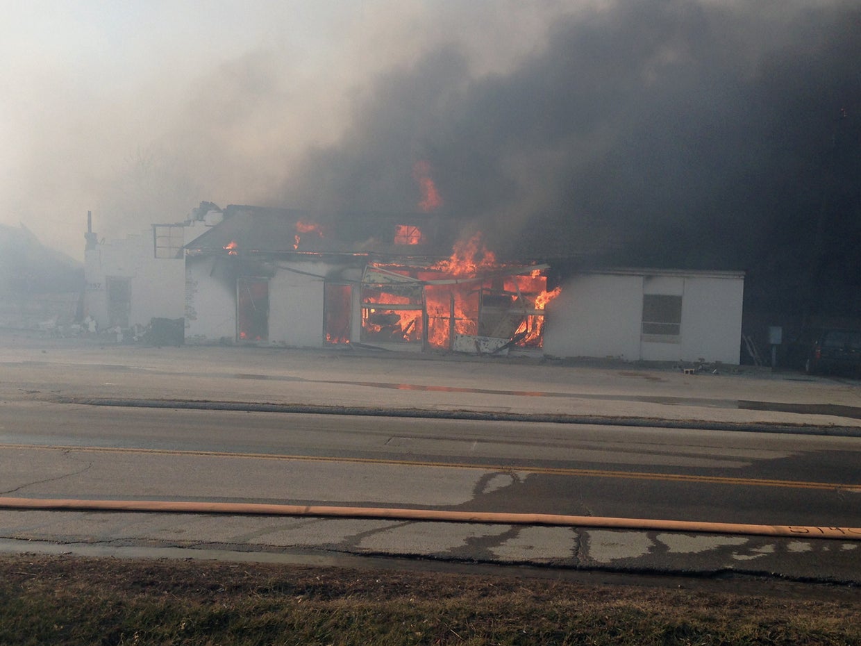 Massive fire destroys Blue Grass Stockyards in Lexington, Kentucky ...