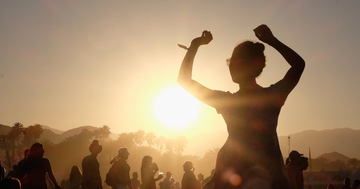 Coachella lineup 2017 includes Beyonce, Radiohead, Kendrick Lamar - CBS ...