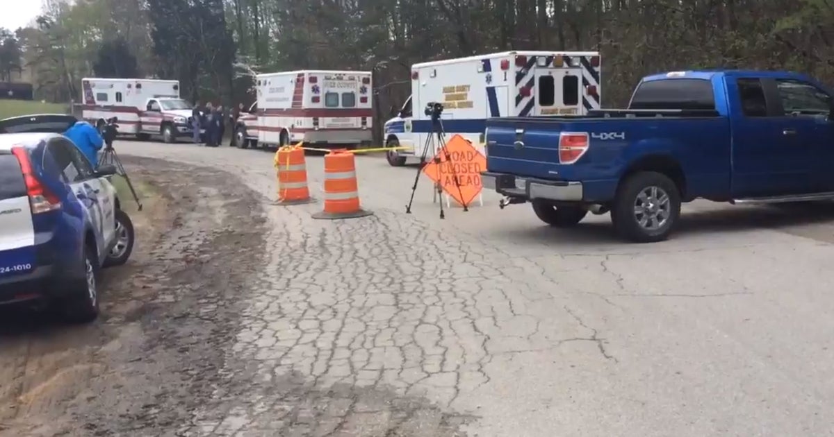 At least seven people found dead in Ohio homes - CBS News