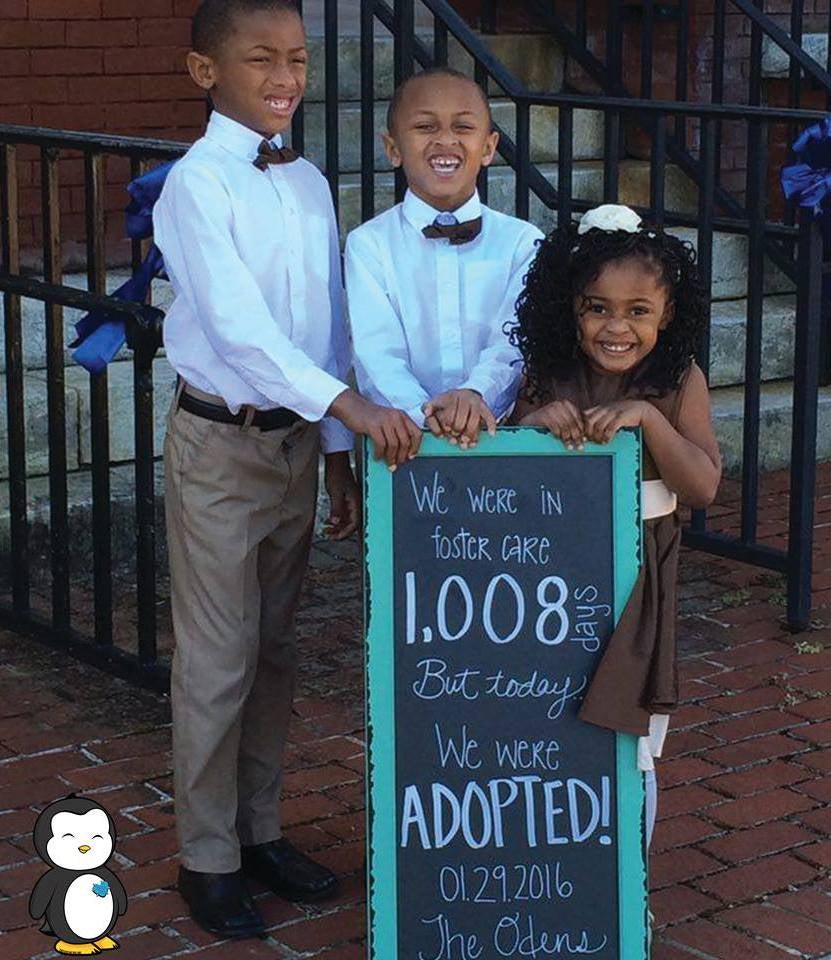 29 heartwarming photos of foster kids getting adopted