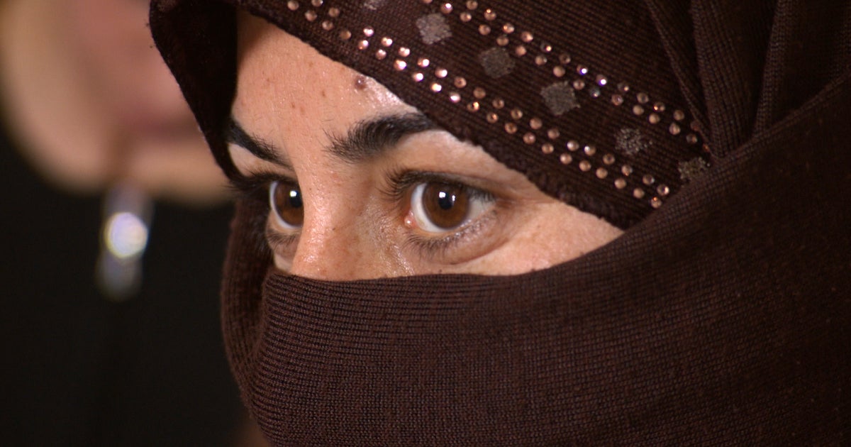 Exposing the ISIS killing machine - CBS News
