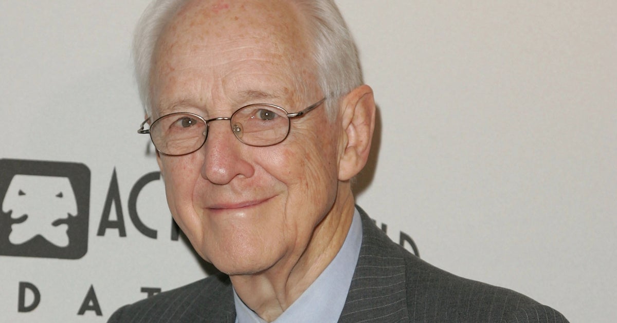 "Patty Duke Show" dad William Schallert dies - CBS News