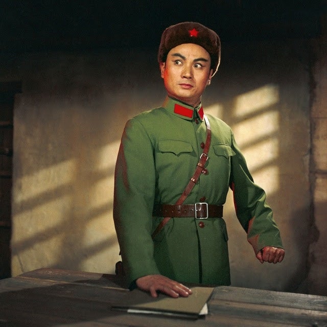 Rare photos of China's Cultural Revolution model operas