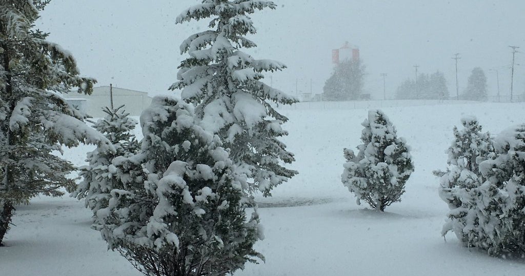 New England gets record spring snow storm - CBS News