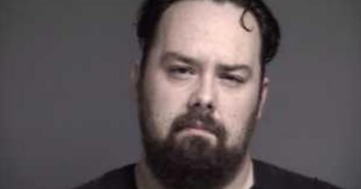 Ohio man Robert Ritchie indicted in scalding death of his son, Austin ...