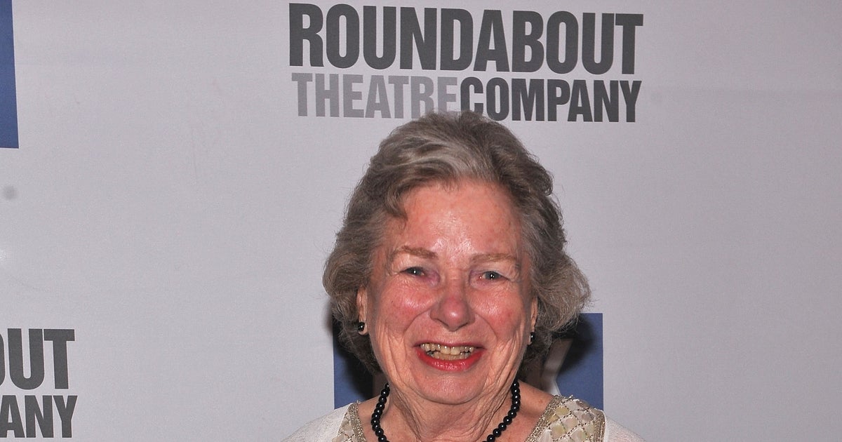 "Groundhog Day" actress Angela Paton dies at 86 - CBS News