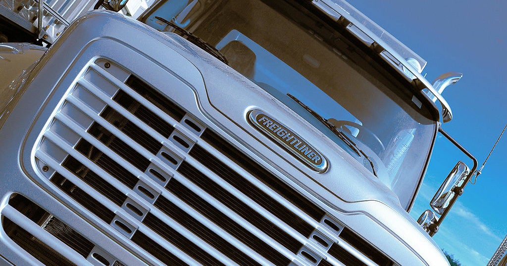 Freightliner laying off about 800 workers - CBS News